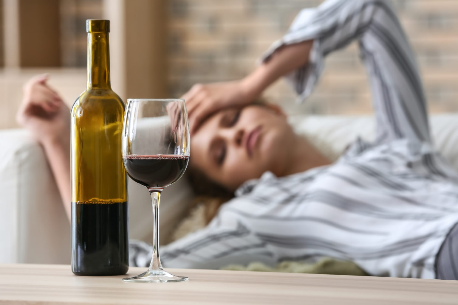 Alkoholismus Symptome: Entstehung, Anzeichen, Hilfe